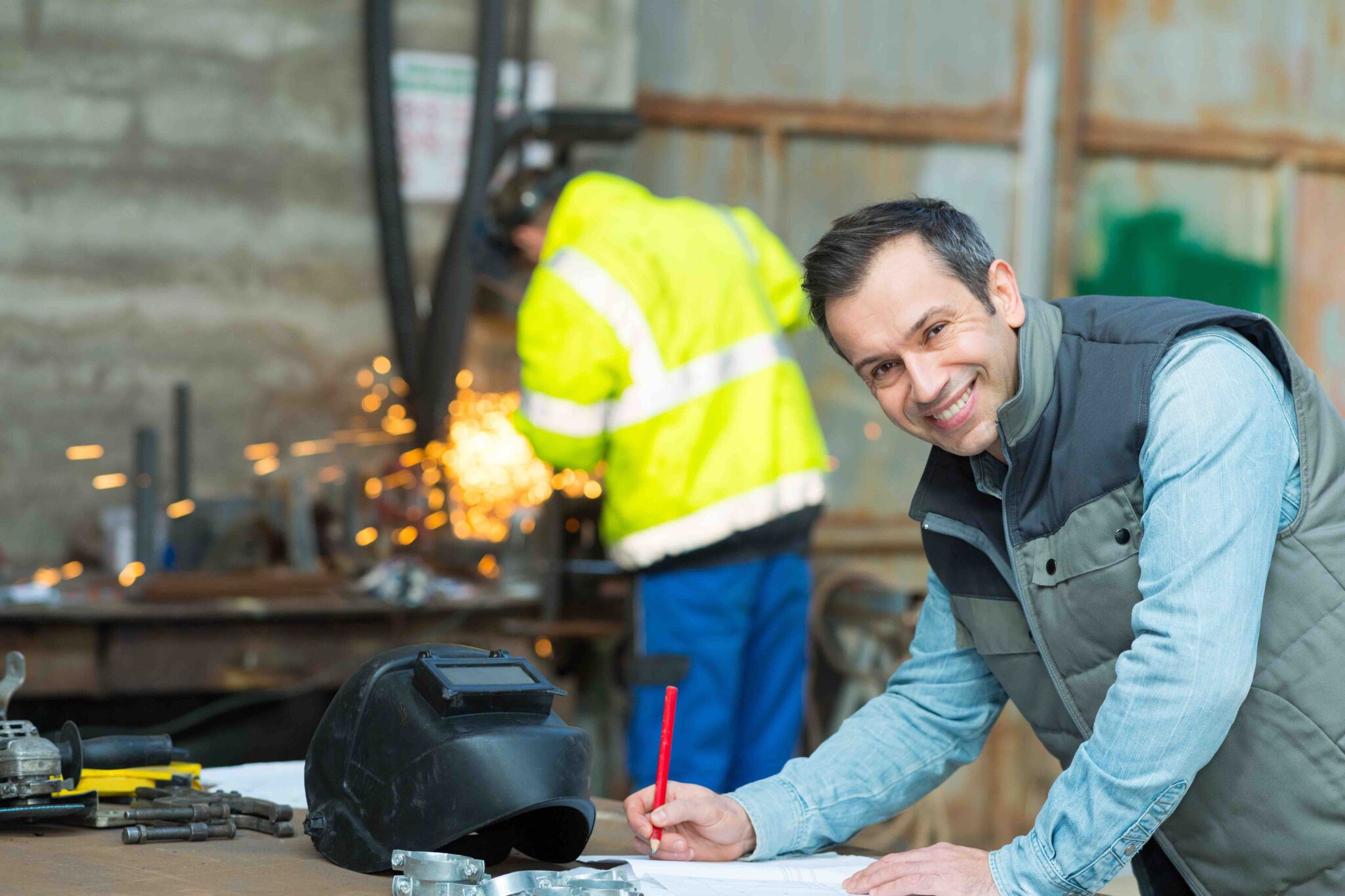 Welder Job: Freelance or Company Employee? | ITAFORMA - Corsi di ...